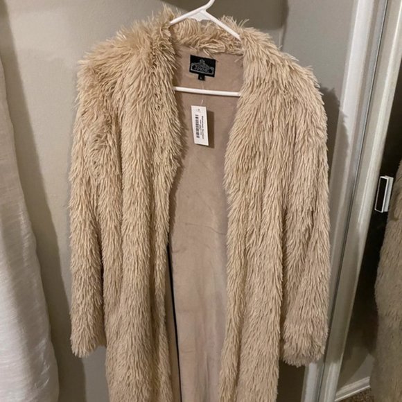 Jackets & Coats | Fuzzy Coat | Poshmark